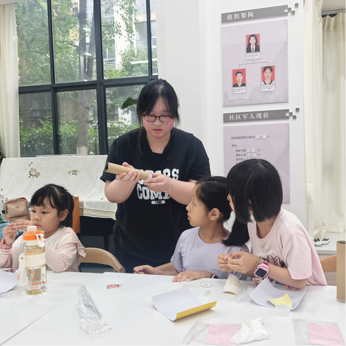 材料科学与工程学院开展社区端午科普活动